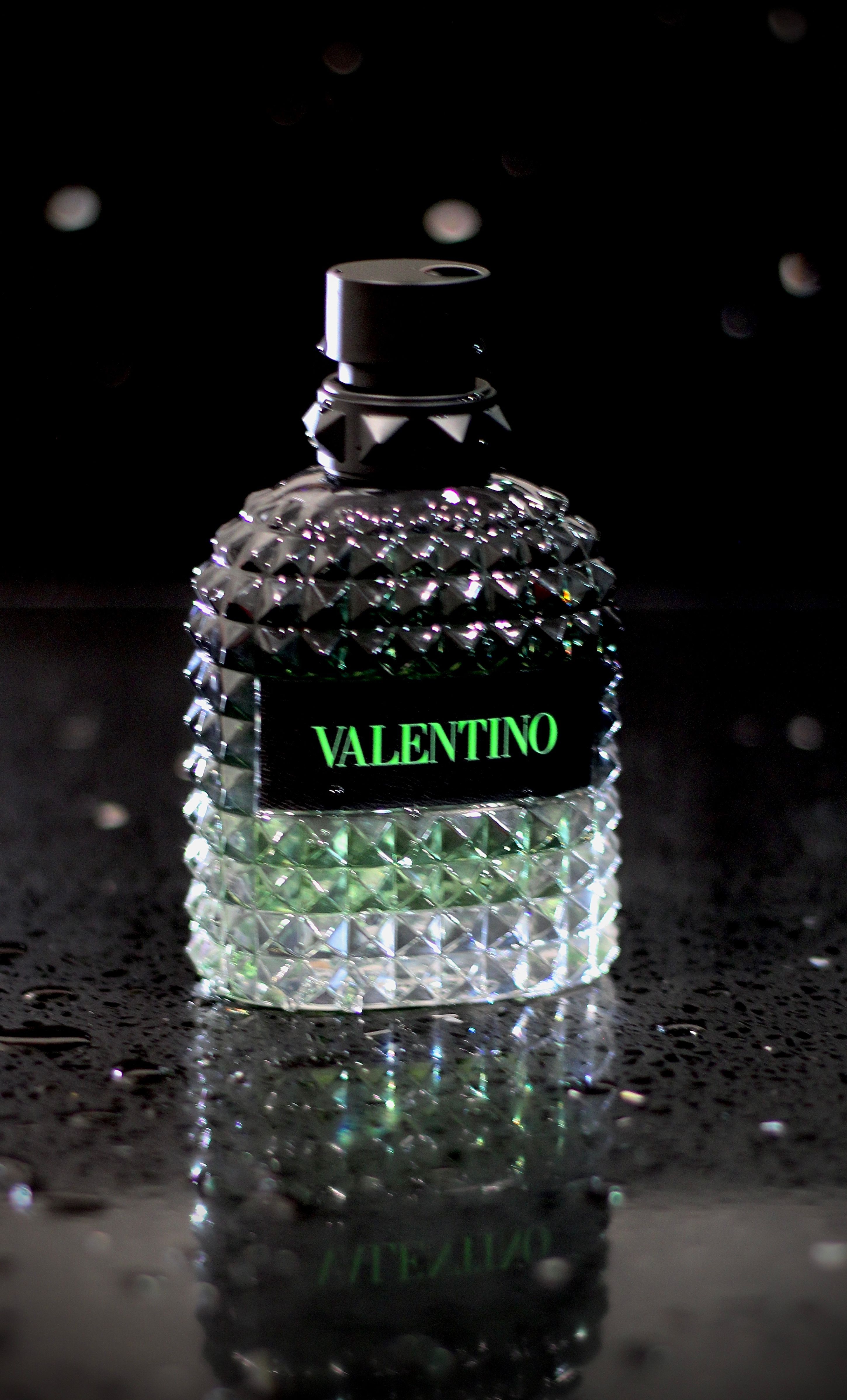 VALENTINO BORN IN ROMA GREEN STRAVAGANZA - Beauty Insider Community