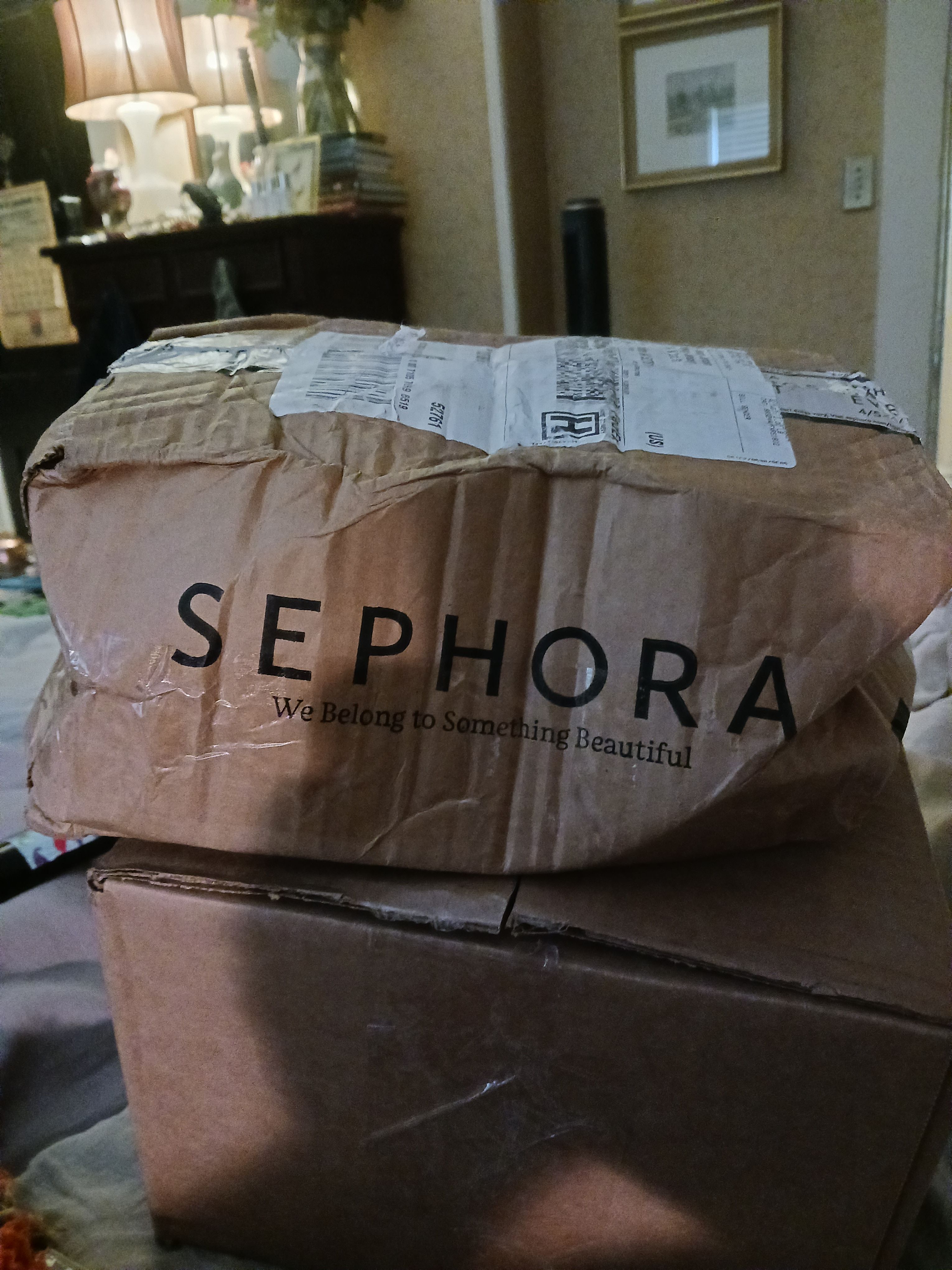 My package is damaged and missing items!... - Beauty Insider Community